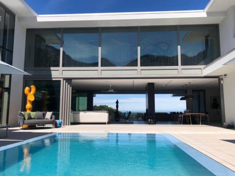 Two night's accommodation at Louis Norval's Hermanus House for up to 12 ...