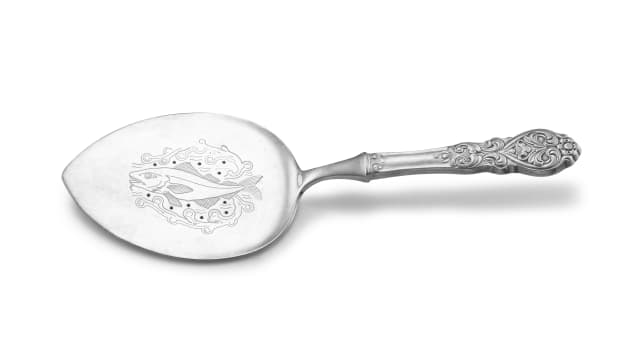 A Norwegian silver fish slice, .830 standard | Strauss & Co