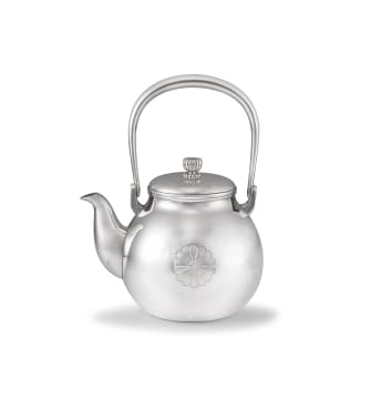 A Japanese silver presentation teapot, early 20th century | Strauss & Co