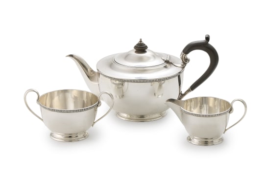 A George V silver tea set, Harrison Brothers & Howson, Sheffield, 1930 ...