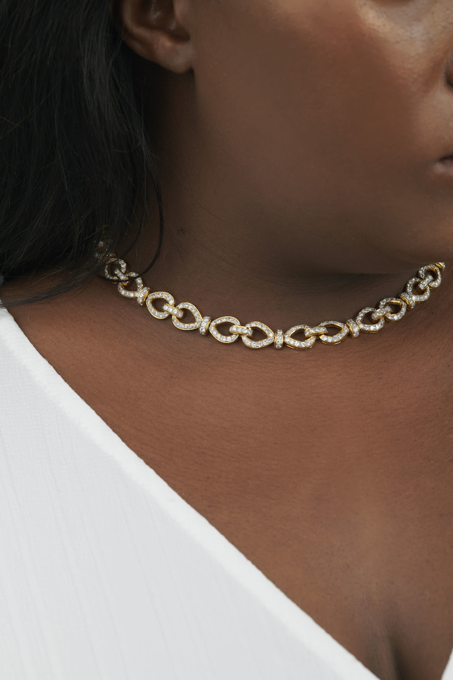 Diamond encrusted necklace | Strauss & Co