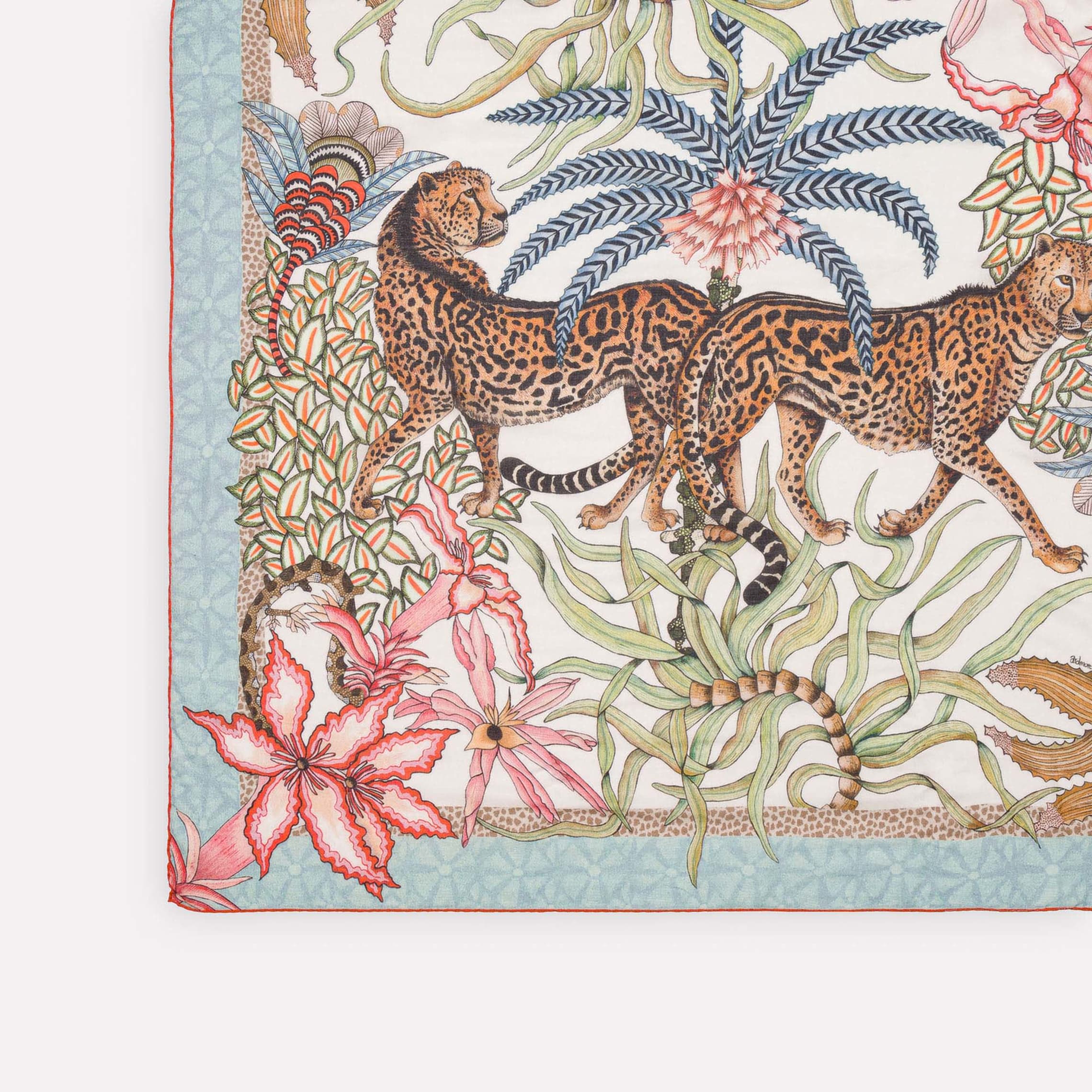 Sabie Kings Safari Wrap, Chalk by Catherine Berning & Sydney Nyabeze ...