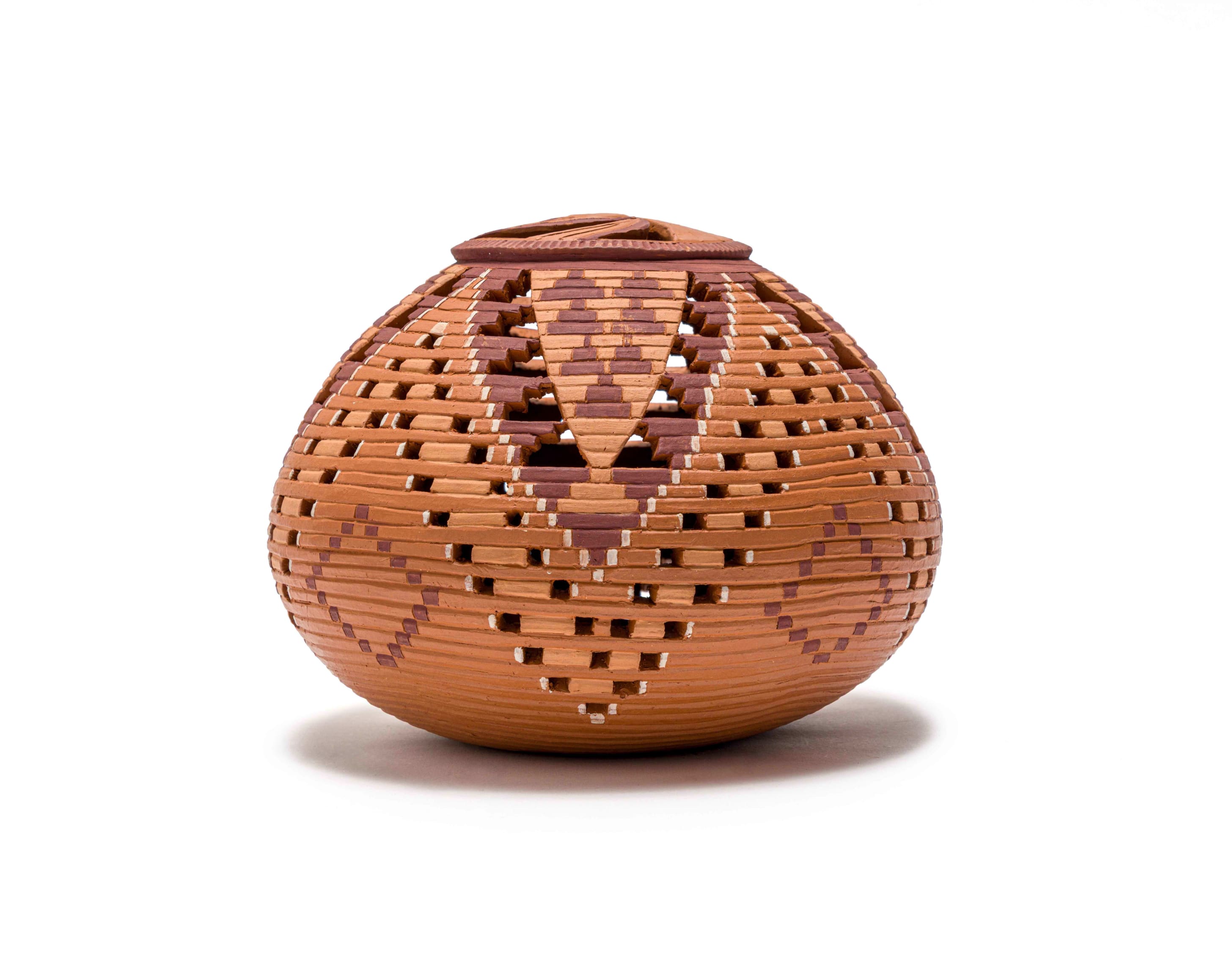 Tri-colour pot with incised and cutout decoration by Mpho Mokgatlhe ...