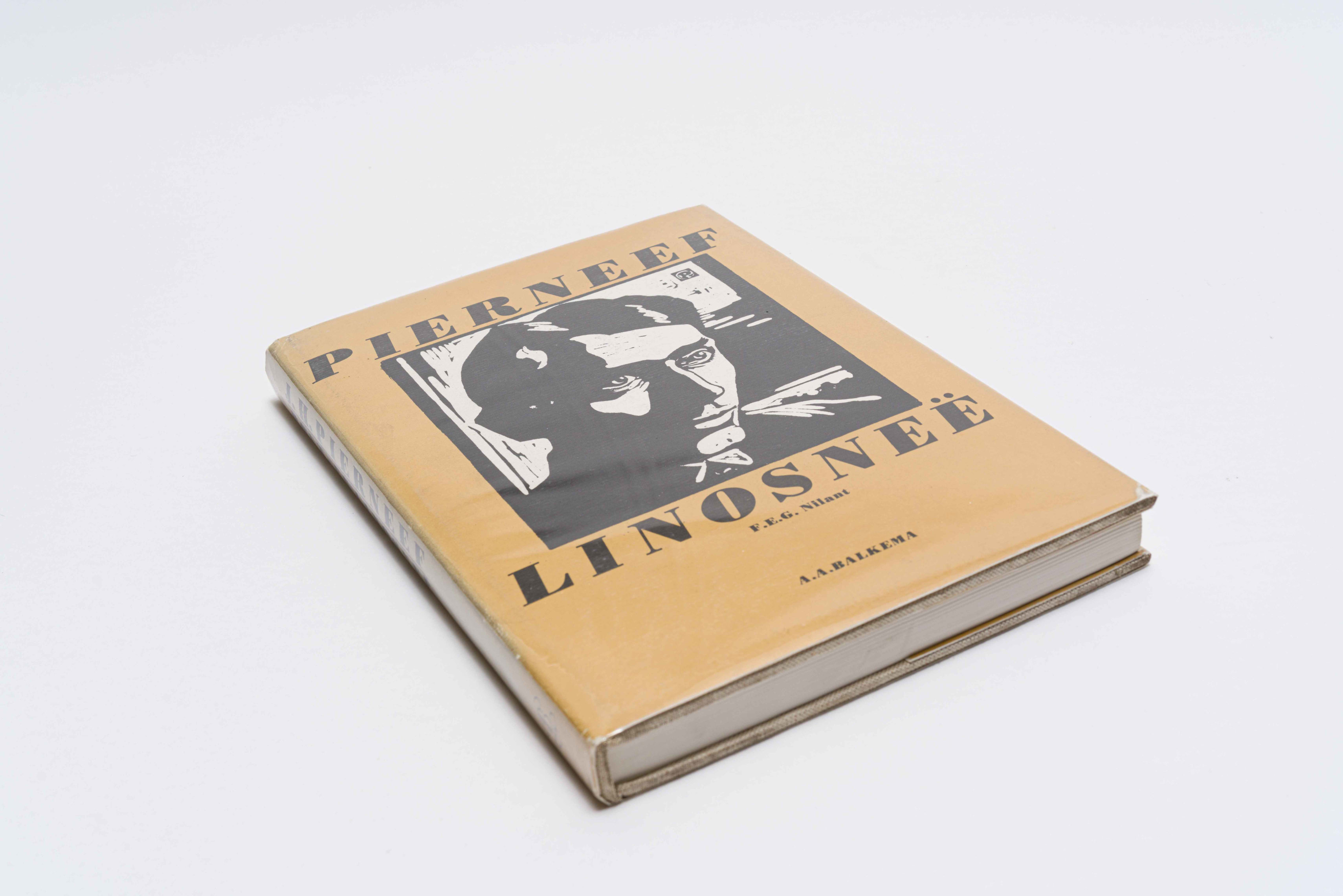 Lot 16 | Strauss & Co